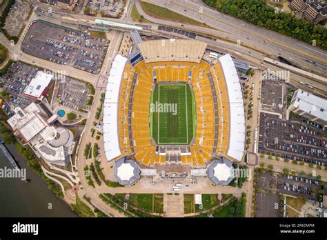 Pittsburgh Heinz Field Stadium Located In The Pittsburgh Pennsylvania