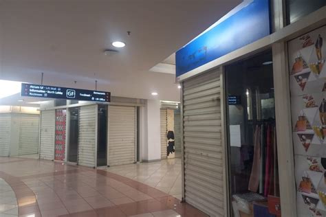 Mal Legendaris di Jakarta Sepi, Ternyata Ini Biang Keroknya!