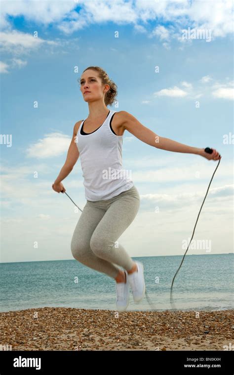 Skip Skipping Rope Hi Res Stock Photography And Images Alamy