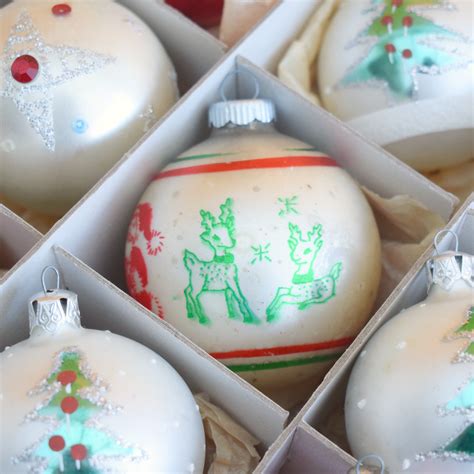 Vintage 1970s Glass Christmas Baubles 12 Pineapple Retro