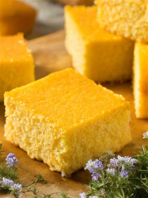 Easy No Eggs Cornbread Best Egg Free Vegan Recipe Munchyesta