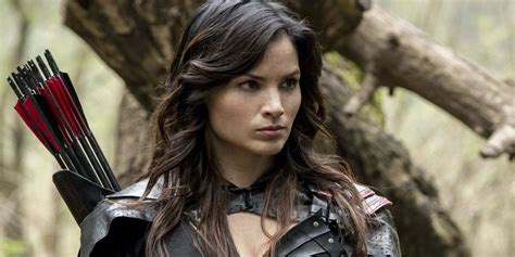 Katrina Law Arrow Exploring Deja Vu Willa Holland And Katrina Law In