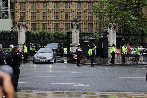 Boris Johnsons Car Assailed By Protestor Then Hit By Vehicle Daily