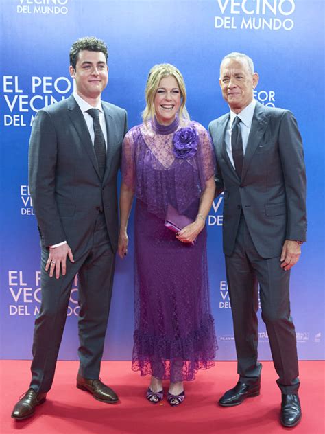Filhos de Tom Hanks Tudo o que você precisa saber sobre seus 4 filhos