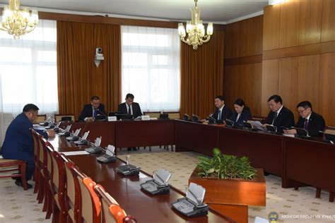 ТБХ Хуулийн төслүүдийг анхны хэлэлцүүлгээр батлуулахыг дэмжив