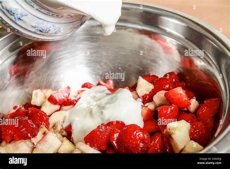 How To Make Ice Cream Dessert With Fresh Strawberries And Bananas Step By Step Tutorial Stock