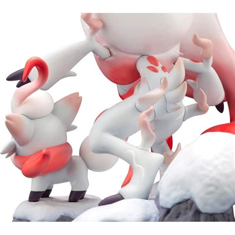 Pokemon Center Original Figure Hisuian Zorua Hisuian Zoroark