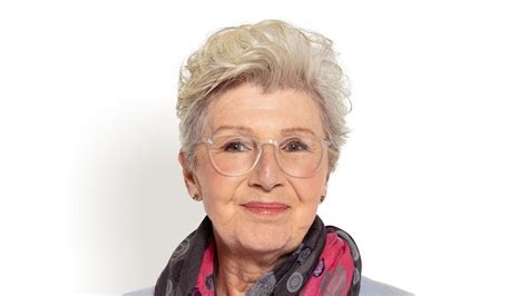 Specsavers Luxe Womens Glasses Yarrow Clear Round Plastic Bio Based