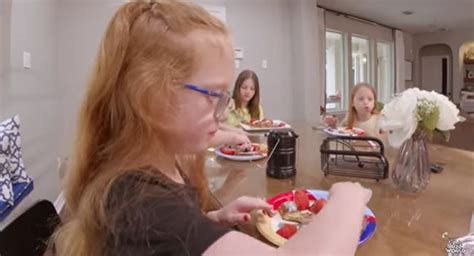 Outdaughtered Busby Quints Awesome Eighth Birthday Video Drops