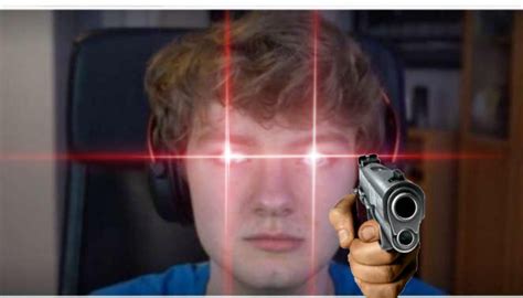 The Gun R Tommyinnit