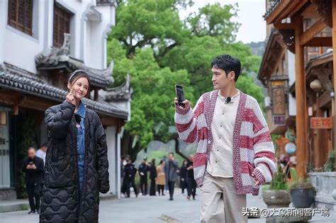 陆毅与鲍蕾担任 幸福惊喜官”，为 中国婚礼”送惊喜阿楠柳健张歆艺