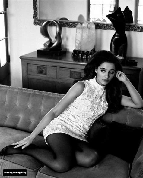 Naomi Scott Sexy Collection Photos Videos FappeningHD
