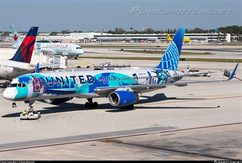 N United Airlines Boeing WL Photo By Philipp Wennrich ID Planespotters Net