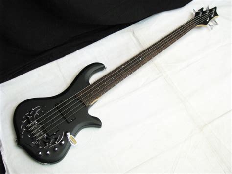 Dean Johnsons Music Inc Dealer Of Traben Basses