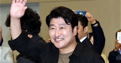 Md포토 송강호 뜨거운 환호 감사합니다~