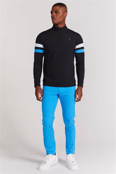Wilson Quarter Zip In Tuxedo Redvanly