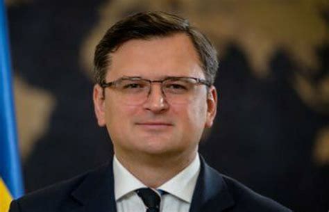 Кулеба сделал скандальное заявление о бегстве из Киева и сравнил себя с «вором в ночи