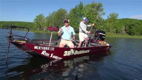 3b Outdoors Tv Mystery Lake Smallmouth Bass Fishing Youtube