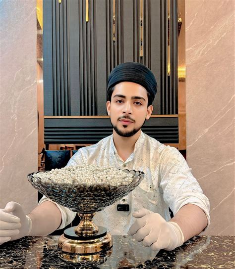 Hakeem Waseem Ahmed Alqalandardawakhana • Instagram Photos And Videos