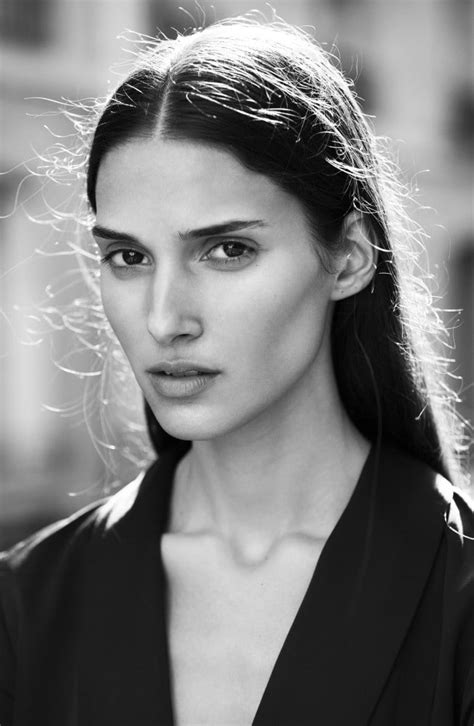 Picture Of Rachelle Harris