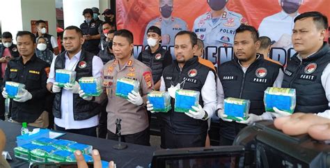 Polres Tangsel Ungkap Peredaran Narkoba Jenis Sabu Di Riau