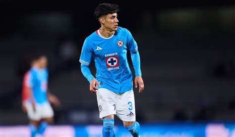 ¿cómo Le Fue A Omar Campos En Su Debut Con Cruz Azul Chiquete Orozco Se Quedó En La Banca