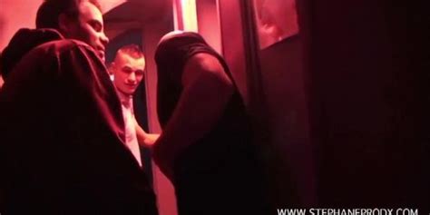 Stephane Baise Prisca Starlette Porno Dans Un Sex Shop
