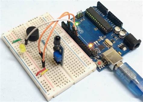 Interfacing Flame Sensor With Arduino To Build A Fire Alarm System Tech Projects