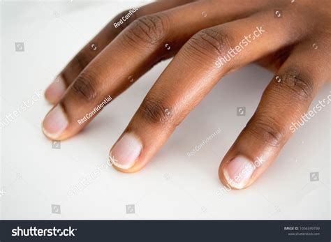 African American Fingernails