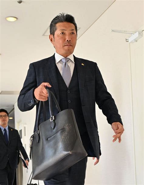 ソフトバンク小久保監督が阪神・岡田監督に同意 審判団などへの過度なあいさつを「あまり美しいものではない」：「おっ！」でつながる地元密着の