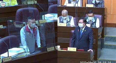 八德羽球場天花板地震塌 鄭文燦：承包商要負最大責任