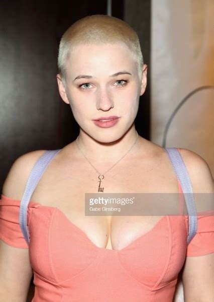 Riley Nixon Wiki Bio Alexandria Ocasio Cortez Biography Education