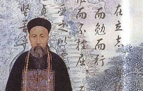 曾国藩传笨是最好的天赋 作者不有趣灵魂 来源玩你自己有人说纵观中国上下五千年在中国历史上能称得上圣人的只有两个半其中一个