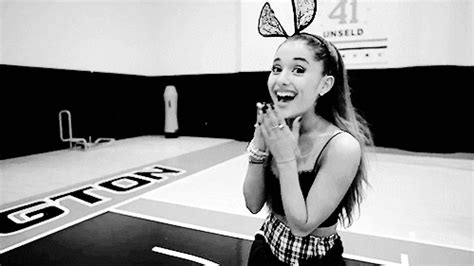 Ari  Find And Share On Giphy