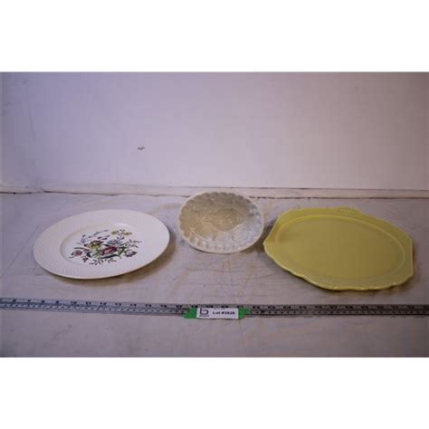 Small Ceramic Jello Aspic Mould 2 Plates