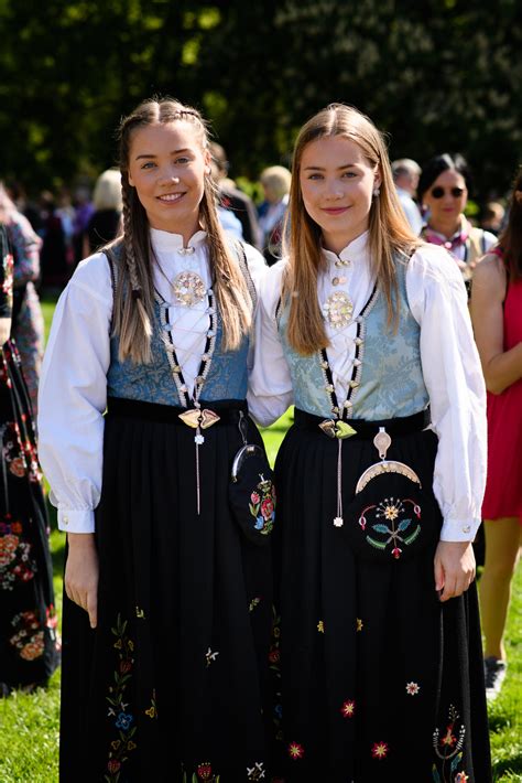 The Bunad Norways Traditional Folk Costume The Spur Trail