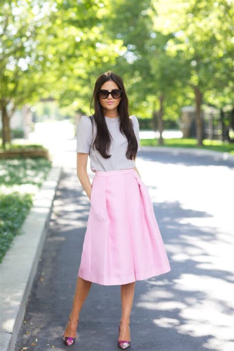 17 Stylish Ways To Wear Midi Skirt This Spring Style Motivation