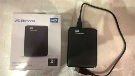 Внешний жесткий диск Western Digital WD Elements Portable, 2 ТБ, USB 3. ...