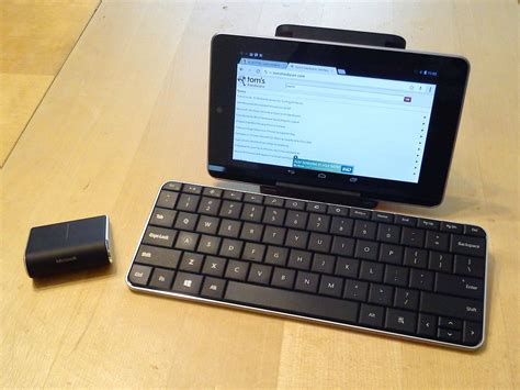 Hands On Microsoft S Wedge Mobile Keyboard Touch Mouse Tom S Hardware