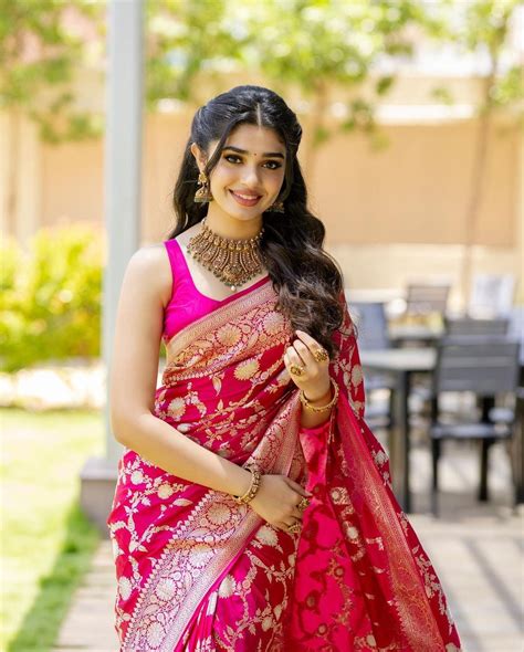 Kirthi Shetty Rbeautifulindianwomen2