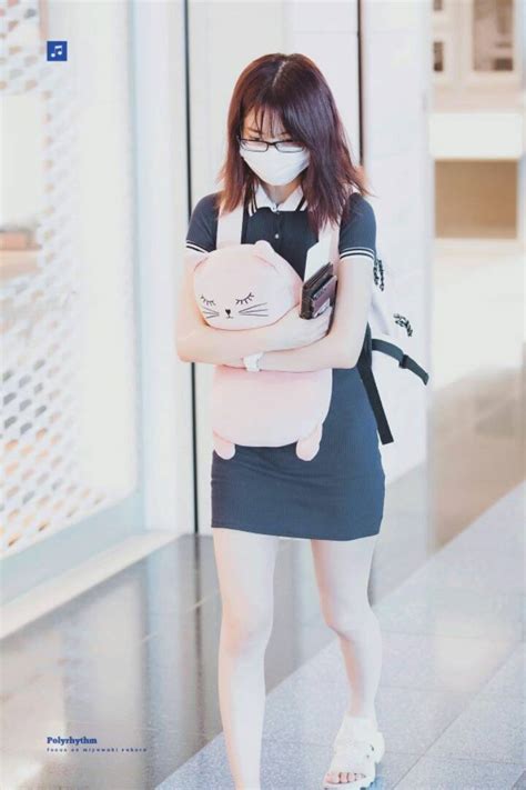 안경 낀 아이즈원 사쿠라 인스티즈instiz 이슈 카테고리