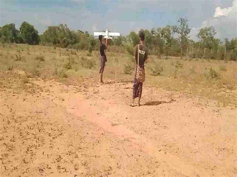 မြိုင်မြို့နယ်ရှိ ကန်နီရွာမှ ပျူစောထီးစခန်းကို ဒရုန်းဖြင့် ဗုံးကျဲပြီး လက်နက်ကြီးများဖြင့် ပစ်ခတ