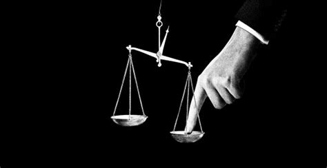 Prosecutors Routinely Break The Law Catching Them Is Hard