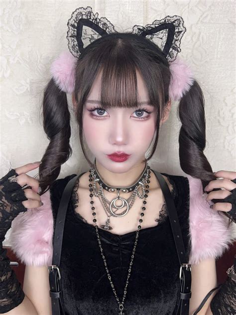 Year Old Japanese Teenage Boy Goes Viral For His Feminine Appearance