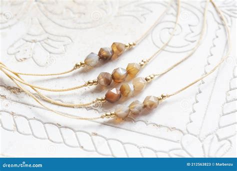 Bead String Border Royalty Free Stock Image 3989872
