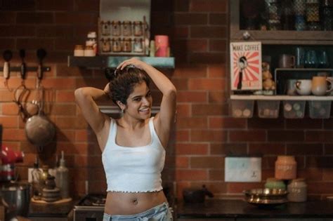 Maya Krishnan Aka Maya S Krishnan Photos Stills And Images