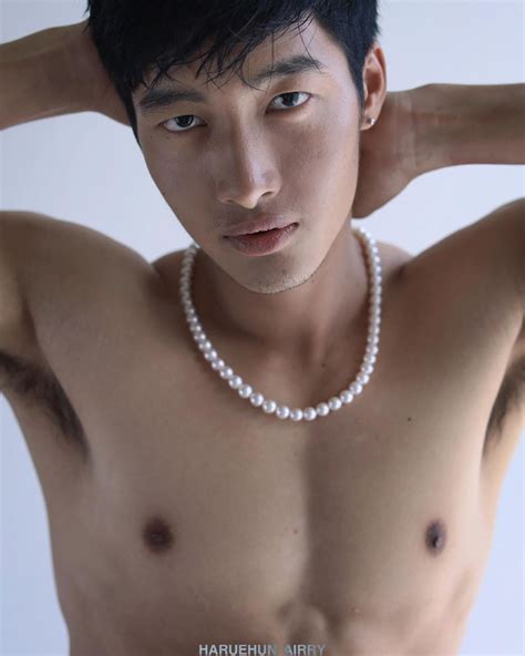 This Guys World Thanawat Panset By Haruehun Airry