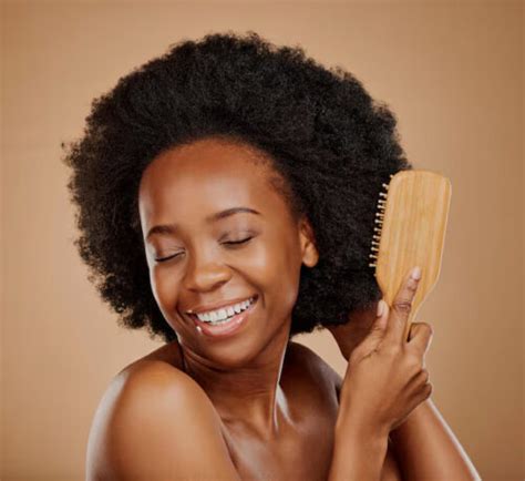 Detangling Naturally Curly And Textured Afro Hair A Must Read Guide