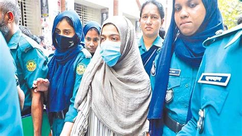 অবশেষে জামিনে মুক্ত হলেন বুশরা
