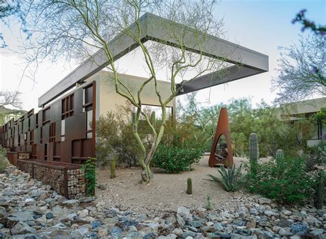 Kendle Design Clads Arizona Micro Building In Weathering Steel